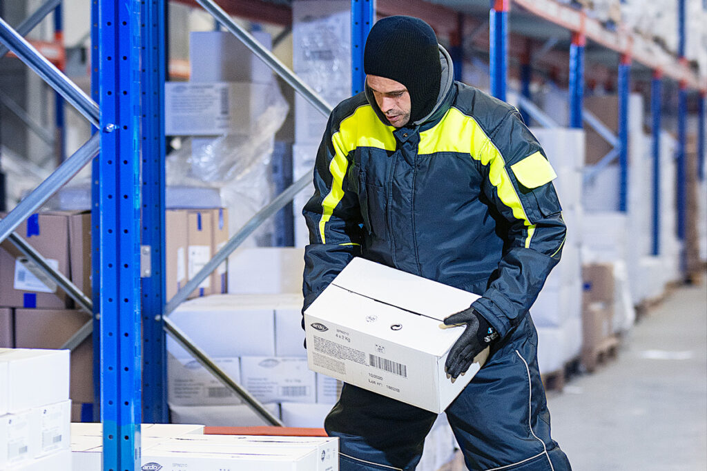 What are the different types of safety coveralls? | OAKEYS Safety Ltd