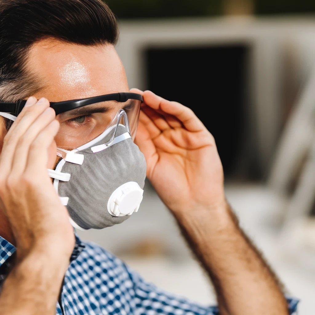 How To Stop Foggy Safety Eyewear with Dust Masks